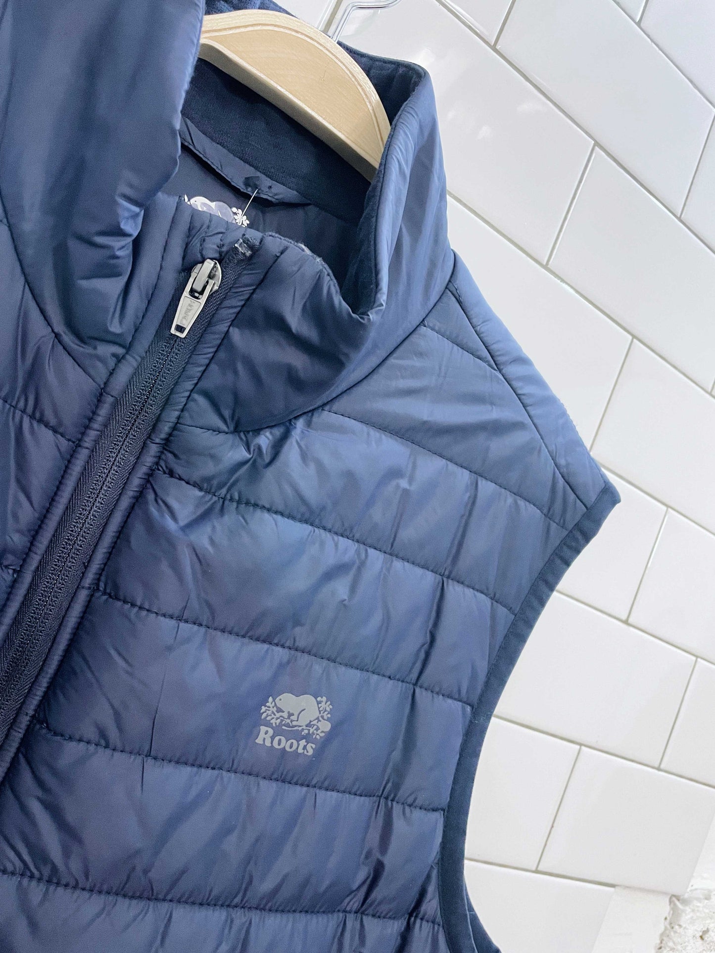 roots lined puffer vest – good market thrift store