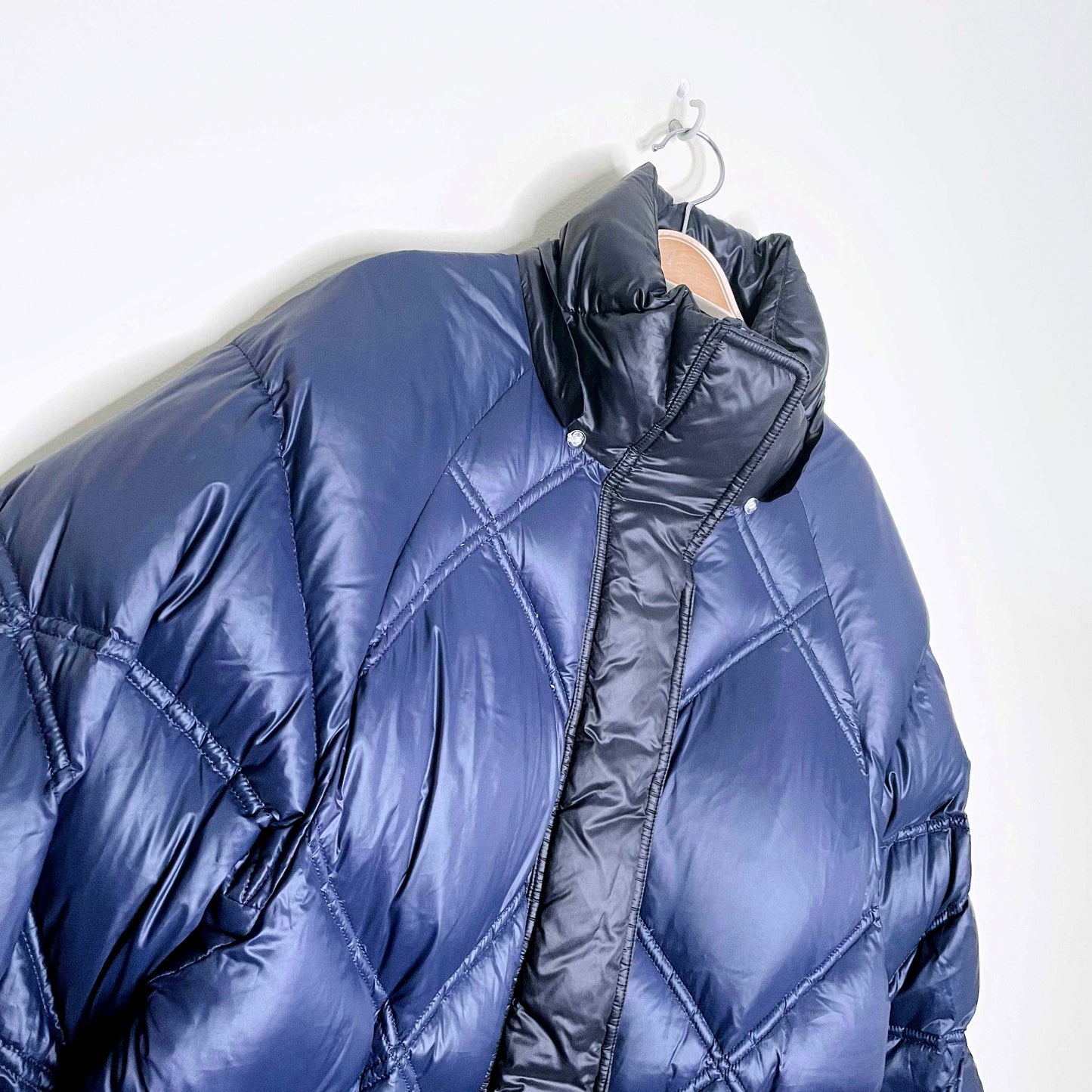nancy cavally paris hand made puffer jacket - size large – good market ...