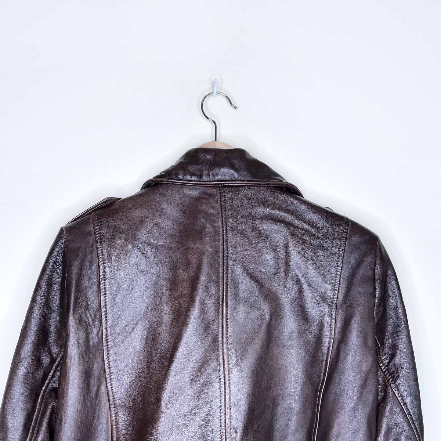 barney's originals brown leather moto jacket - size small – good market ...