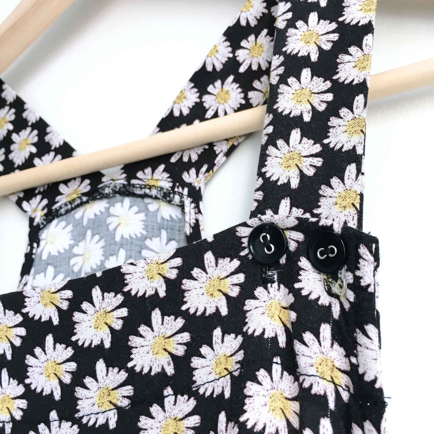 Vintage daisy overalls - size xs – good market thrift store